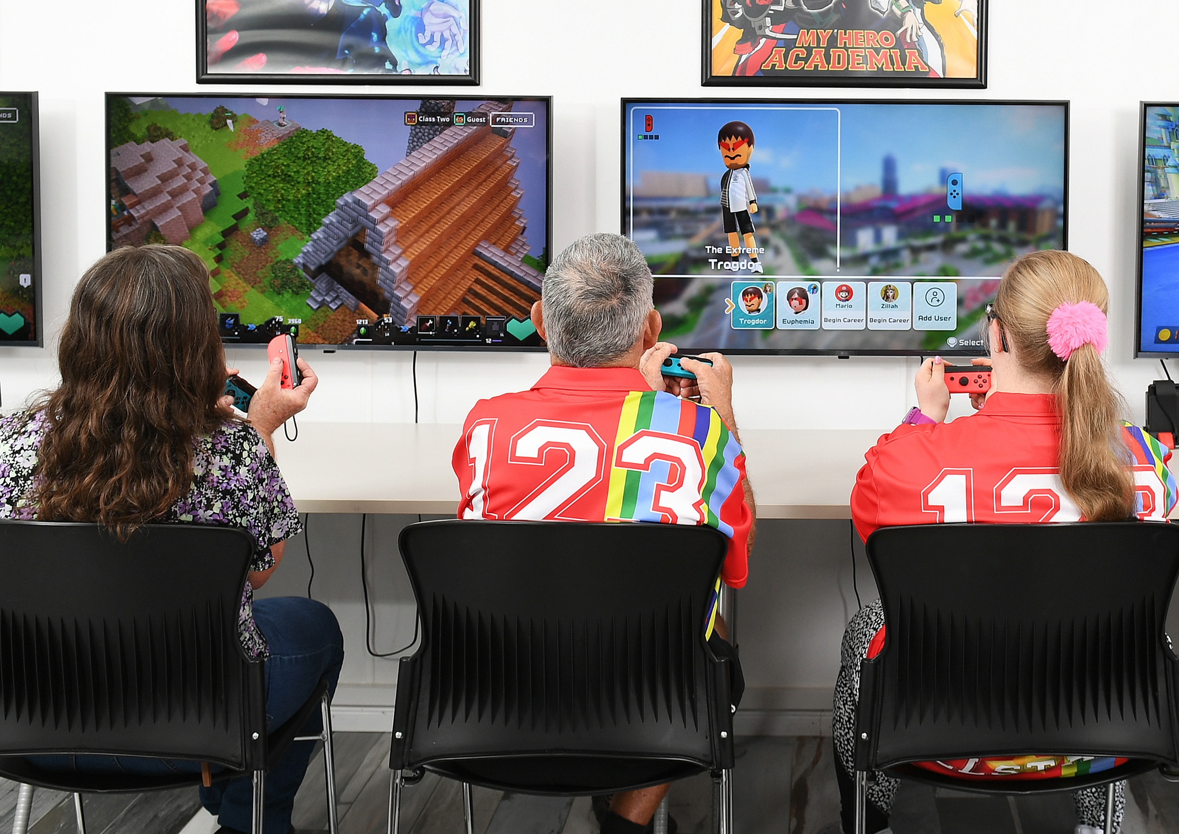 Nintendo Switch Class - Kith and Kin